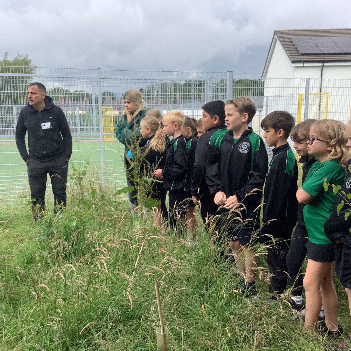 Barrow URC Primary School - Welcoming Bee's to Barrow