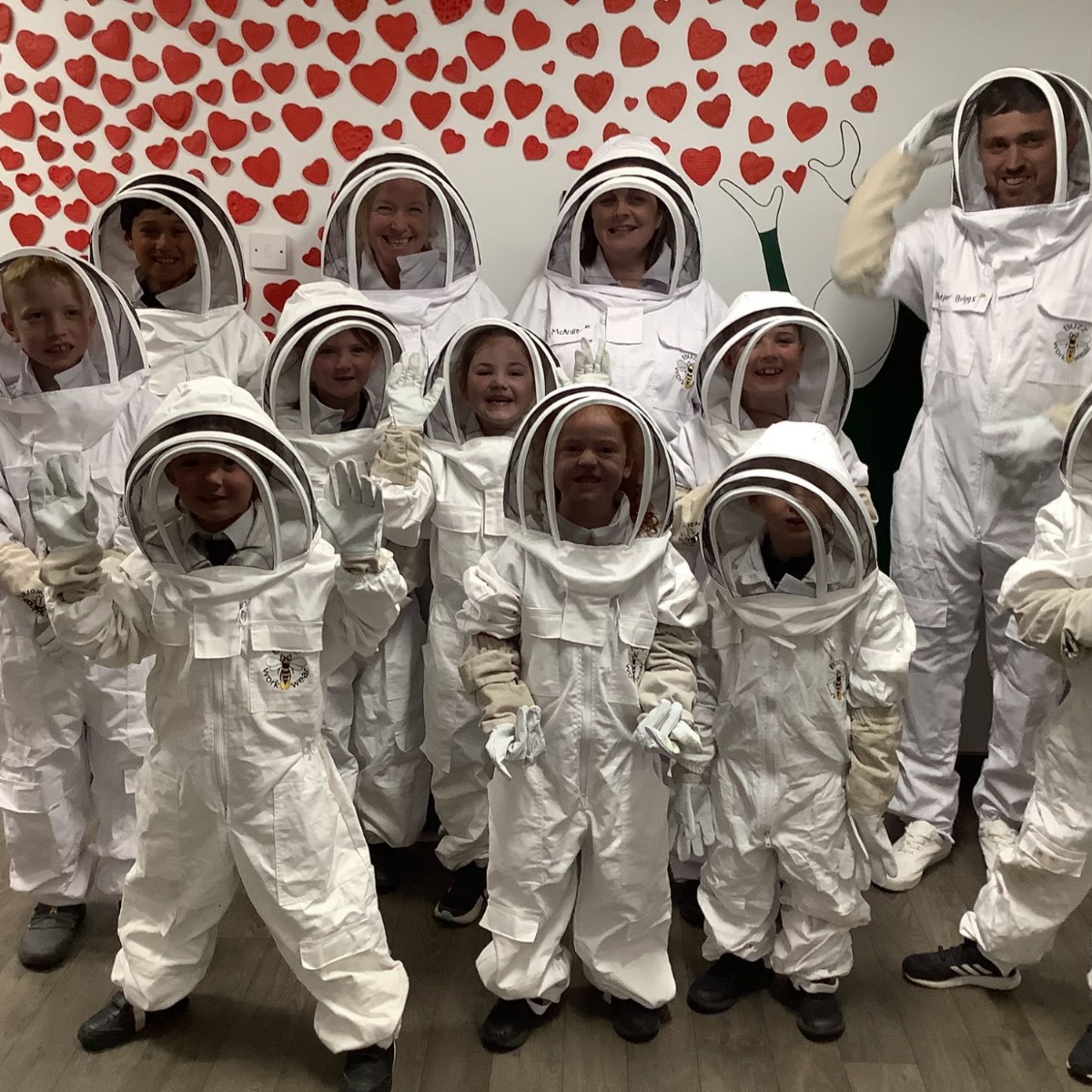 Barrow URC Primary School - Bee Keeping Club